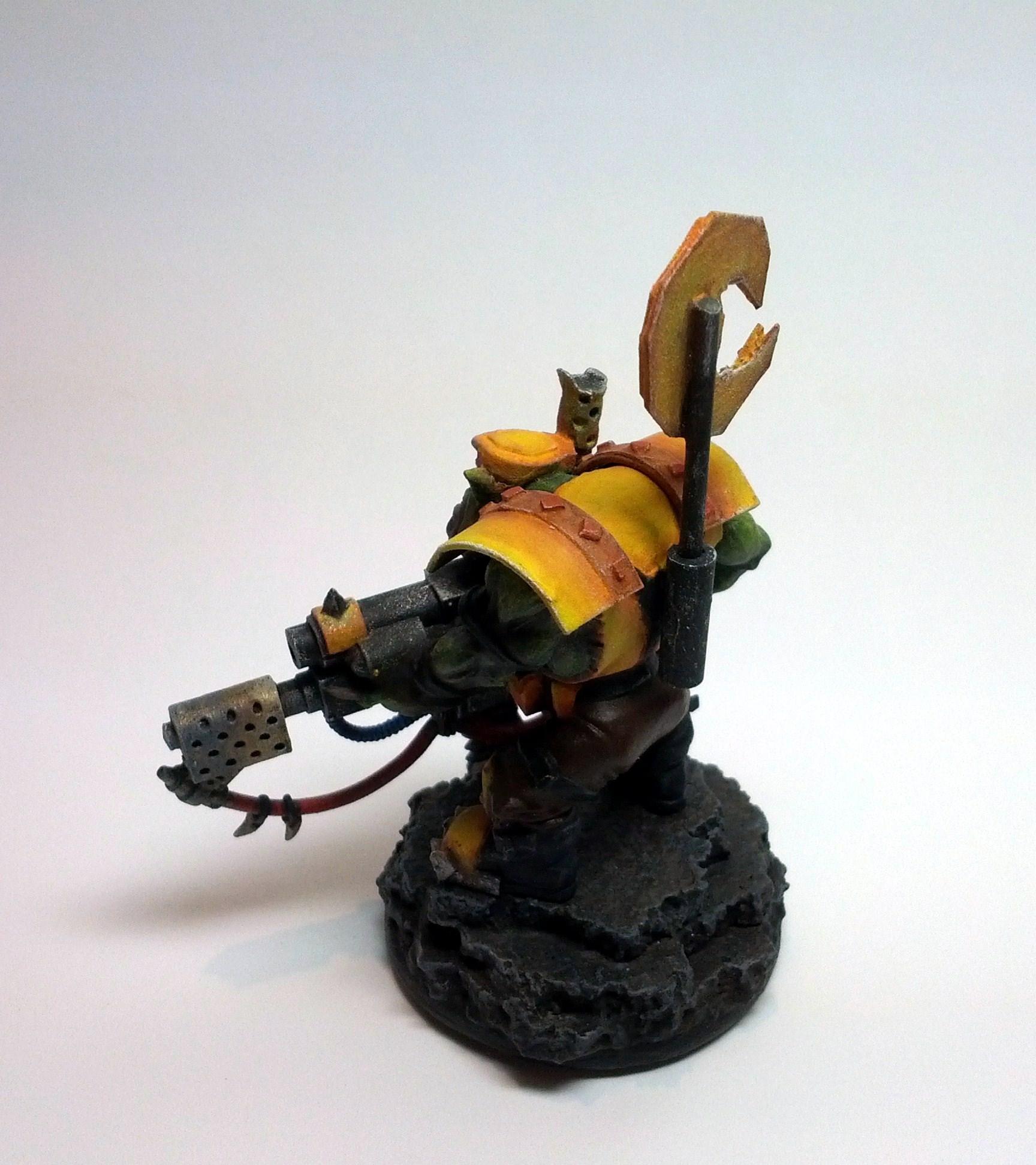 Bad Moons, Conversion, Custom, Kombi, Nob, Orks, Skorcha - Bad Moon Ork Nob with Kombi-Skorcha ...